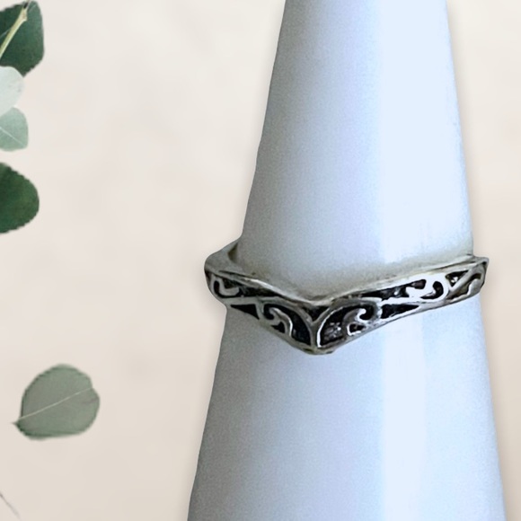 Boheme | Jewelry | New Boho Handmade Sterling Silver Celtic Flying V ...